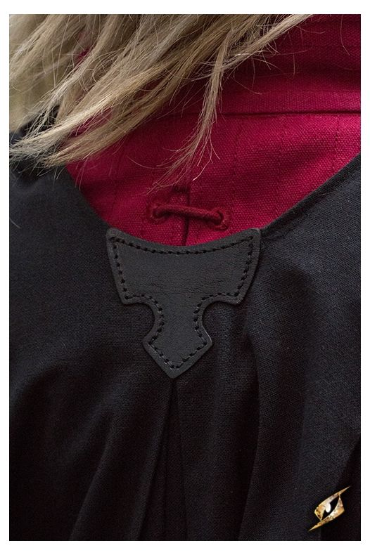 Regulus Cape– Pearson's Medieval Shoppe