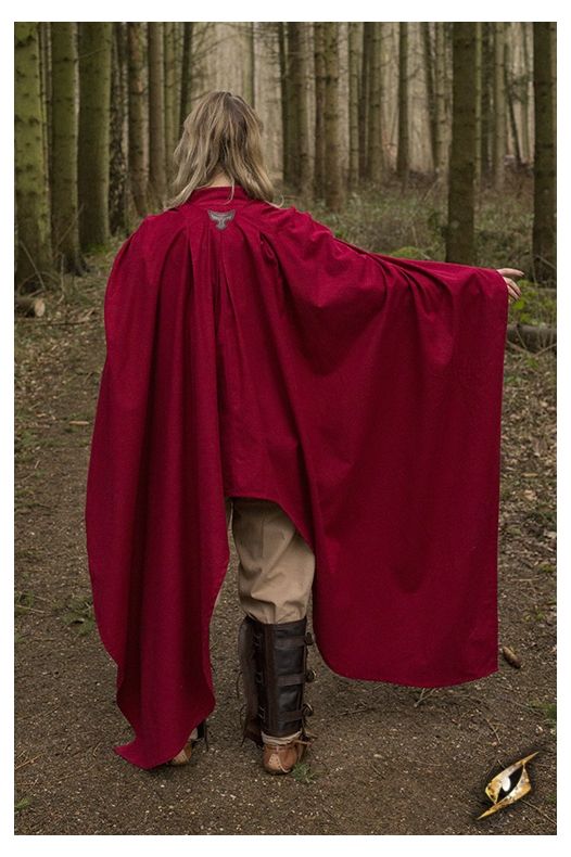 Regulus Cape– Pearson's Medieval Shoppe