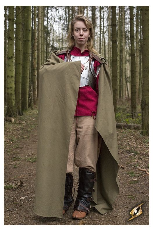 Regulus Cape– Pearson's Medieval Shoppe